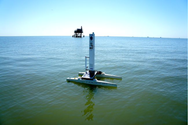 AMS Set to Pilot the Datamaran Later this Year - Inside Unmanned Systems