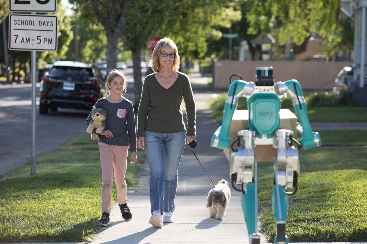 Ford Introduces Digit, a Robot Designed to Deliver Goods from the Self ...
