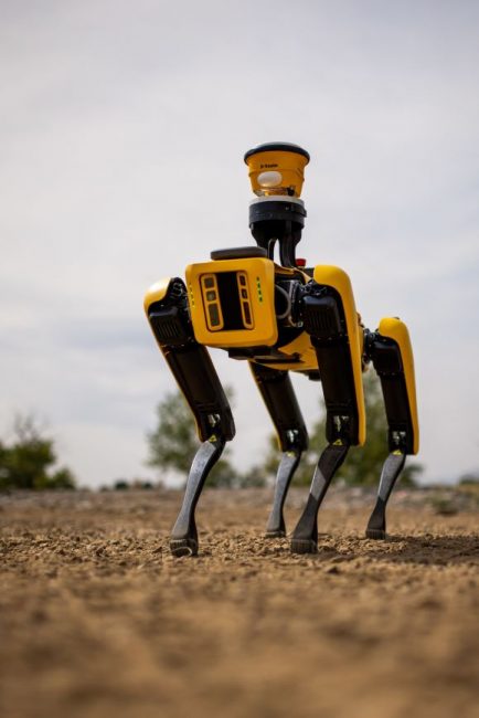 Trimble, Boston Dynamics Ally for Autonomous Robots in Construction ...