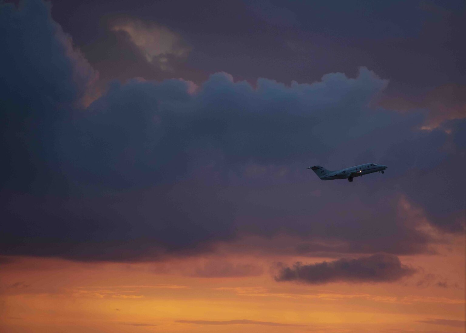 Op-Ed: The Role of ADS-B in Preventing Mid-Air Collisions - Inside ...